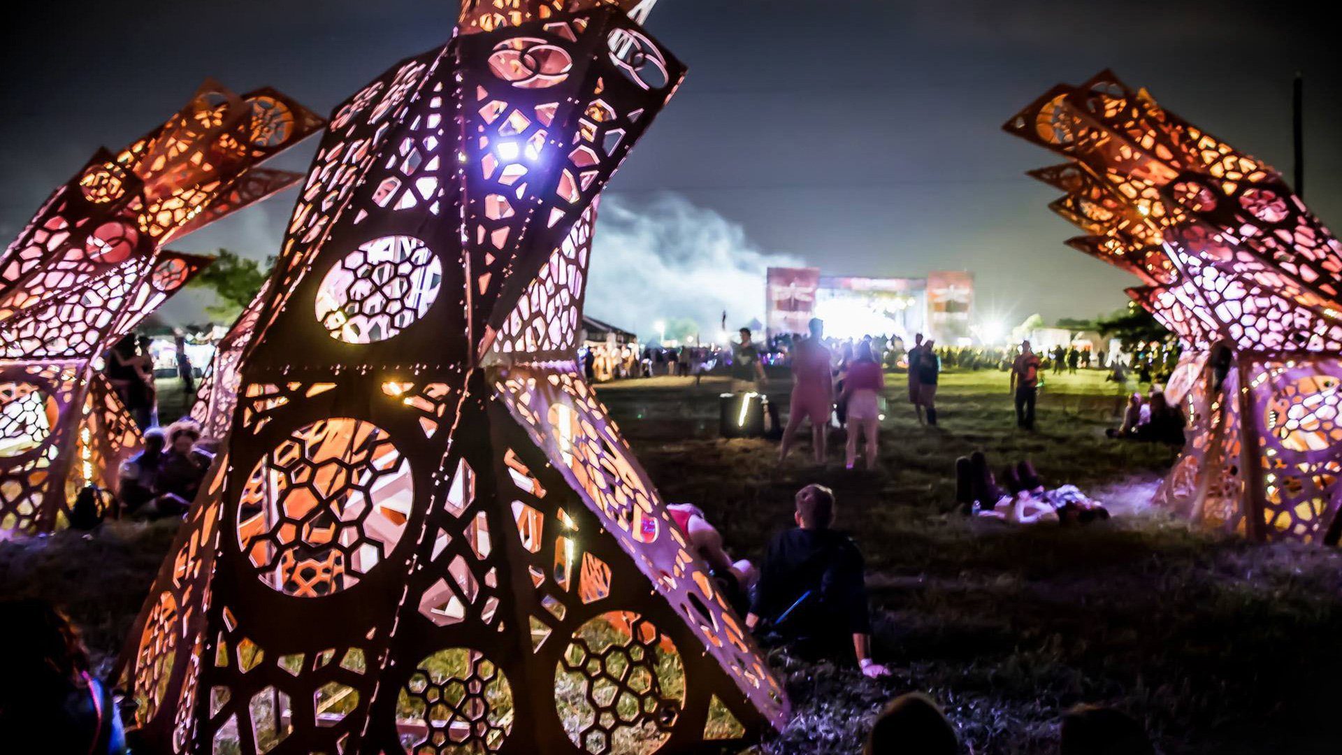 Installation Art & Experiential Design - Fifth World Collective